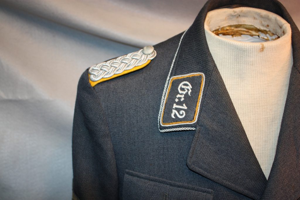 NSFK Officers Tunic – Military Collectibles, Inc.