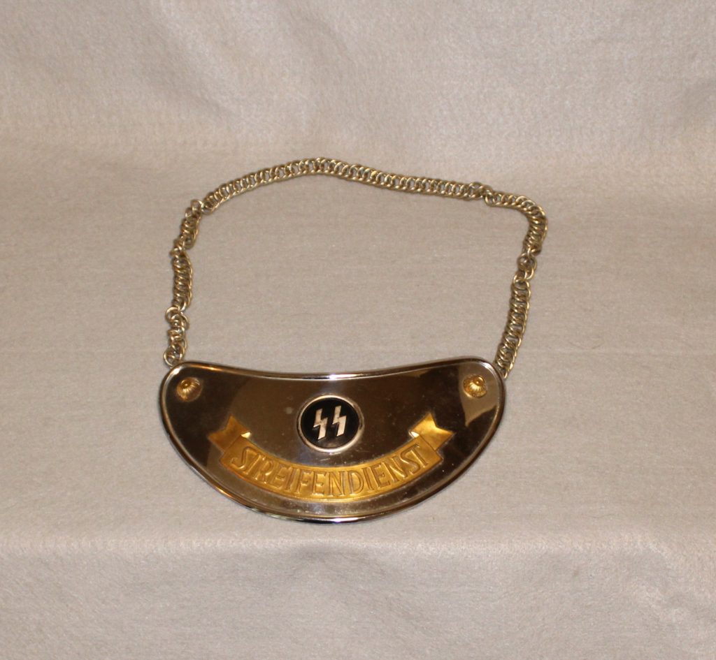 SS Streifendienst Gorget – Military Collectibles, Inc.