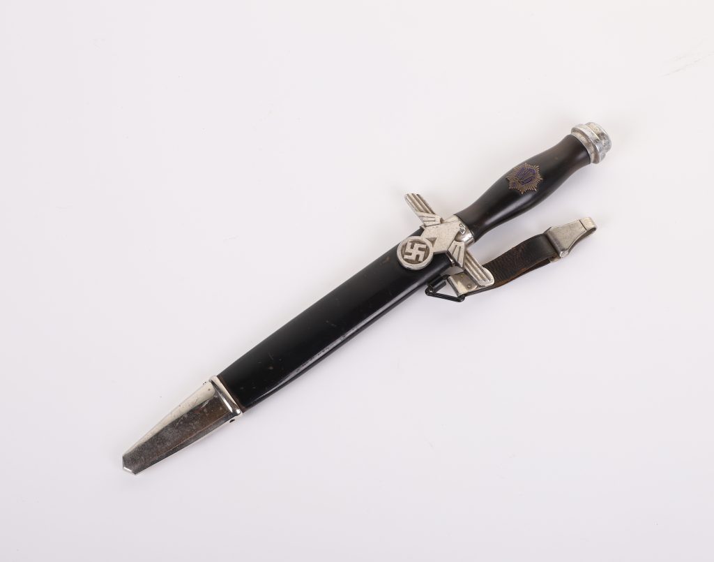 RLB 1st Model Dagger – Military Collectibles, Inc.
