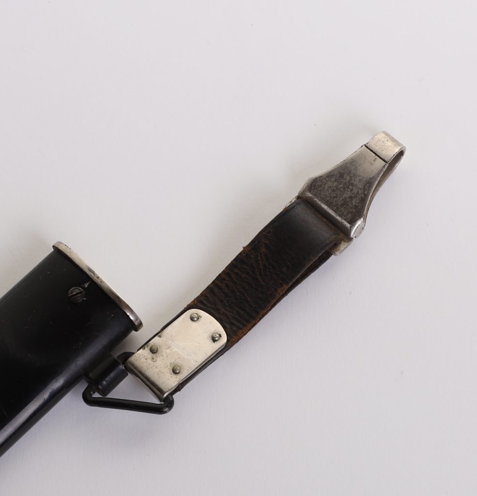RLB 1st Model Dagger – Military Collectibles, Inc.