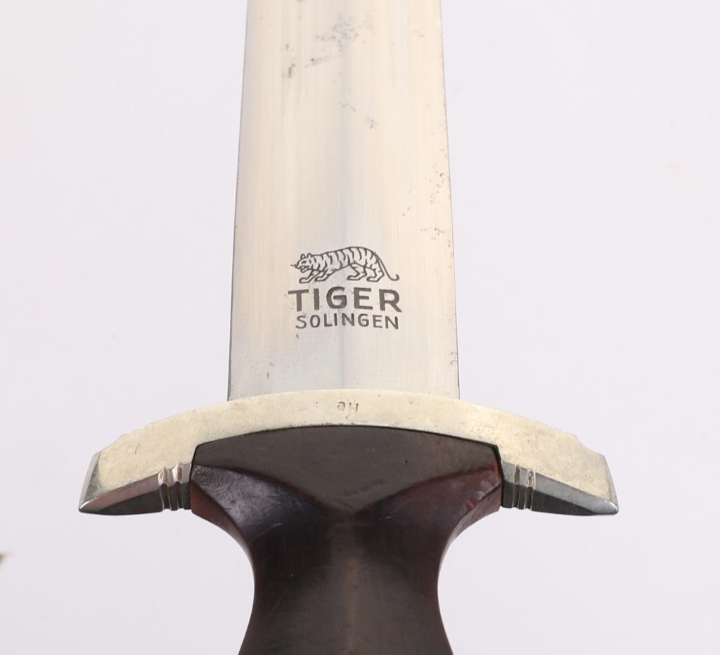 SA Dagger by Tiger – Military Collectibles, Inc.