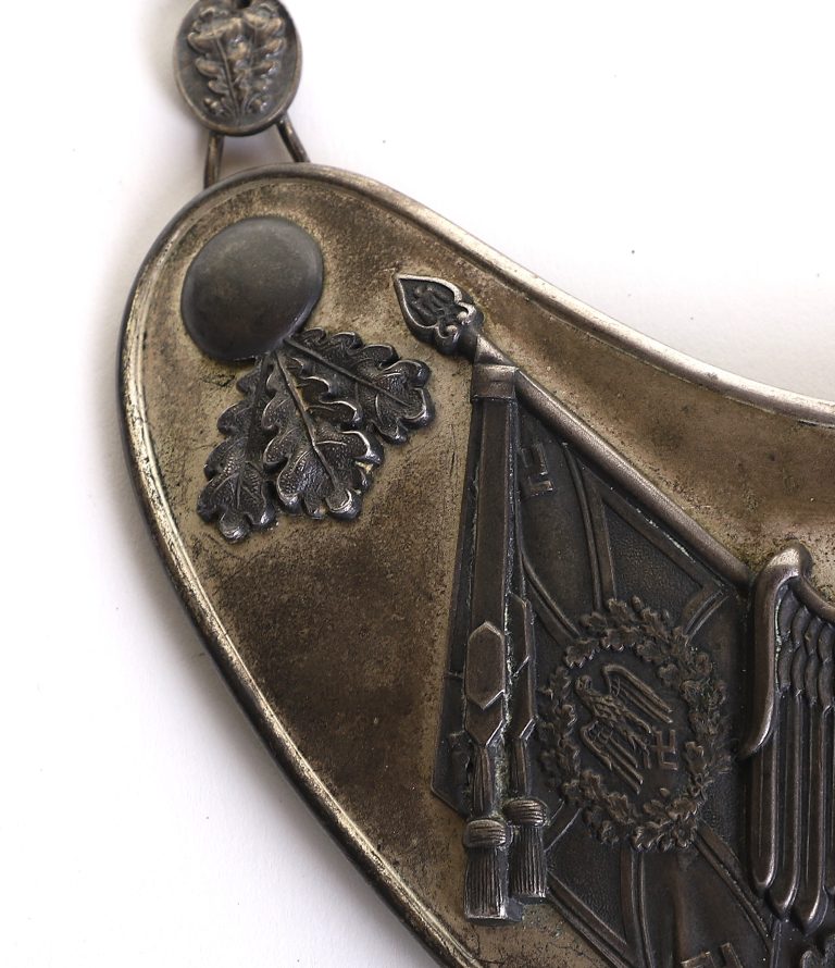 German Army Standard Bearer Gorget – Military Collectibles, Inc.
